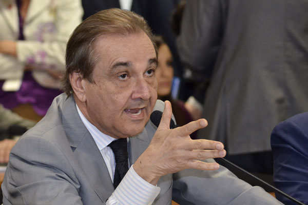 Agripino é contra proposta de Garibaldi para alternativa à CSS